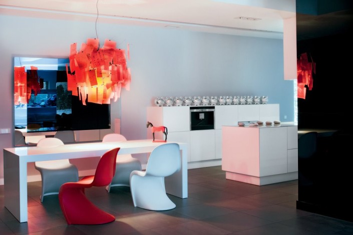 Panton Chair - plastikowa ikona pop-art’u - Artykuły - HomeSquare Panton Chair - plastikowa ikona pop-art’u - Artykuły - HomeSquare